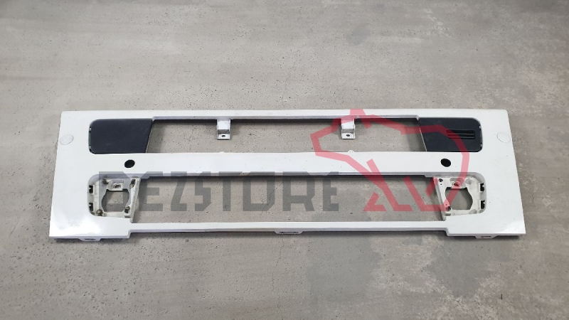 GRILA CENTRALA FATA VOLVO FH12 (538271)